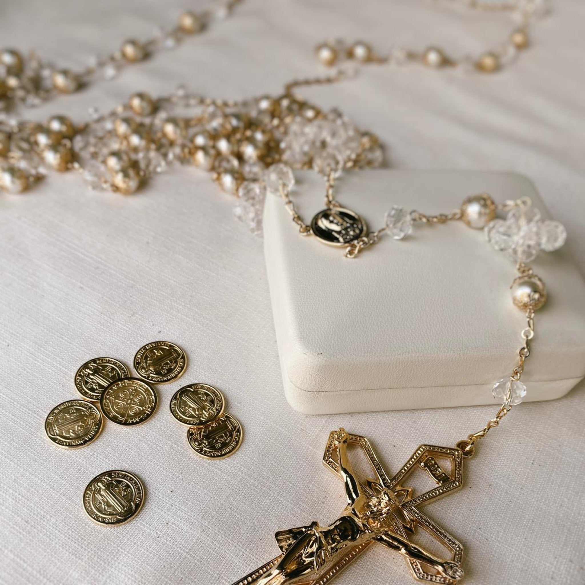 ARRAS Y LAZOS – tagged "LAZOS DORADO" – Casa Lucía